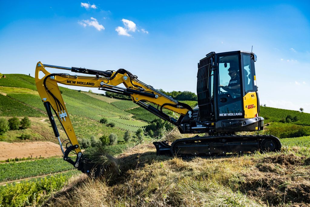 New Holland lance une nouvelle gamme de mini-pelles - GreenTechPower