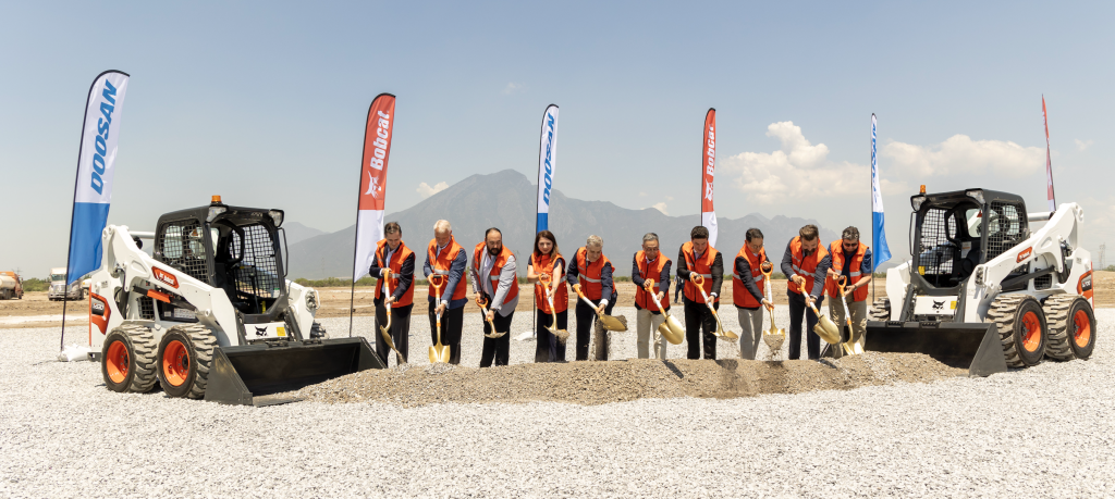 Bobcat start met de bouw van een nieuwe fabriek voor compacte laders in ...